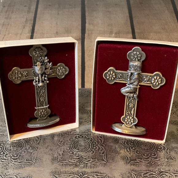 cathedral art | Accents | Set Of 2 Cathedral Art Pewter First Holy ...